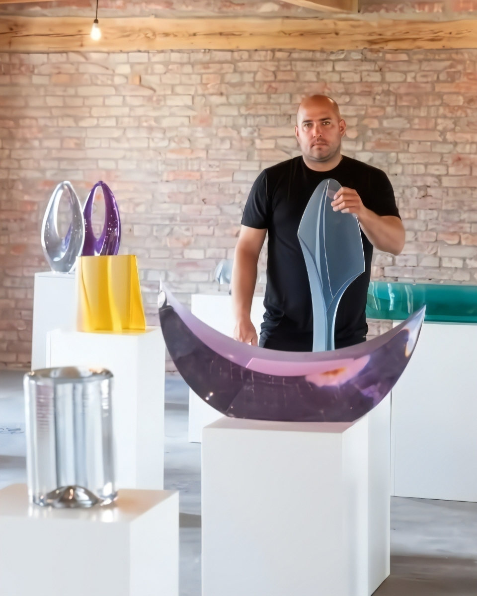 Jaroslav Prosek • Glass Artist • HABATAT Galleries